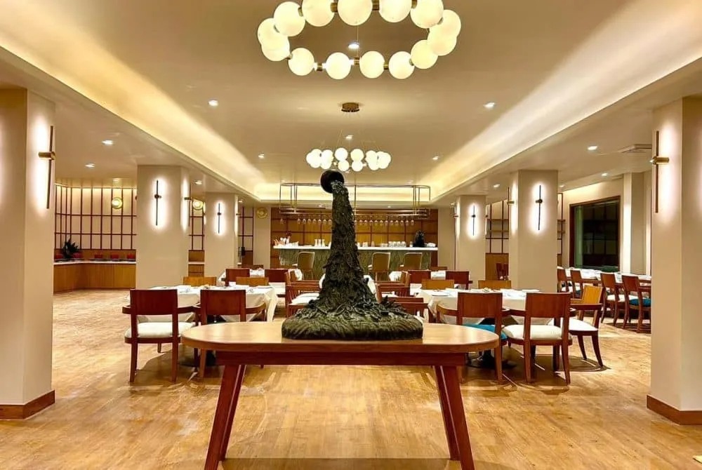 Bookmark Resorts Manali an amazing 4* resort with lawns and views